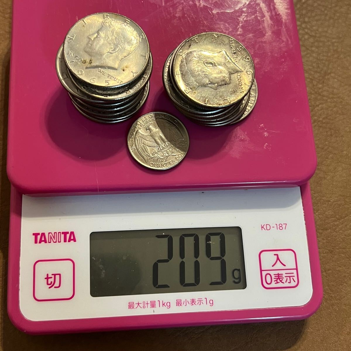 Yahoo!オークション - 209g アメリカ 銀貨 1965年 ケネディハーフダラ...