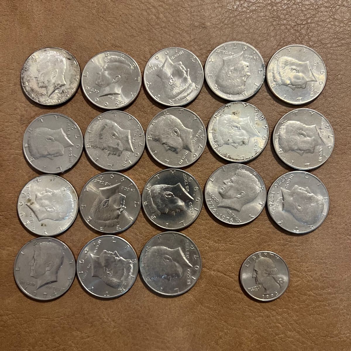 Yahoo!オークション - 209g アメリカ 銀貨 1965年 ケネディハーフダラ...