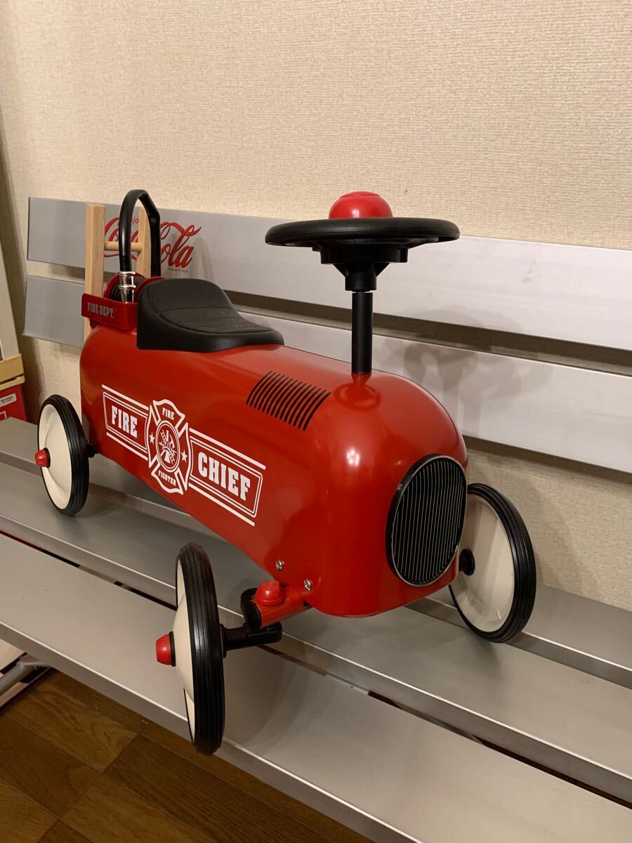 Yahoo!オークション - 送料込み 乗用玩具 消防車 クラシックカー レト...