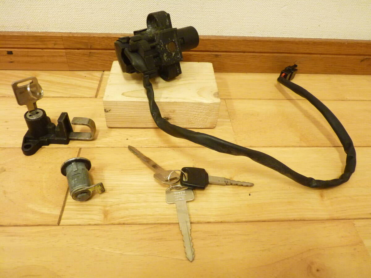 Yahoo!オークション - NSR250 MC21 純正 キー 3点set 検）レーサー 90...