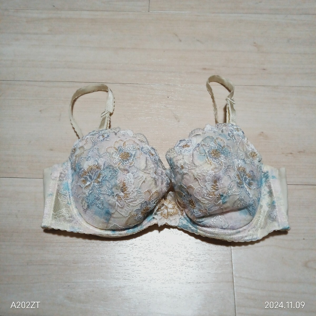 Yahoo!オークション - Wing ブラC70 匿名配送