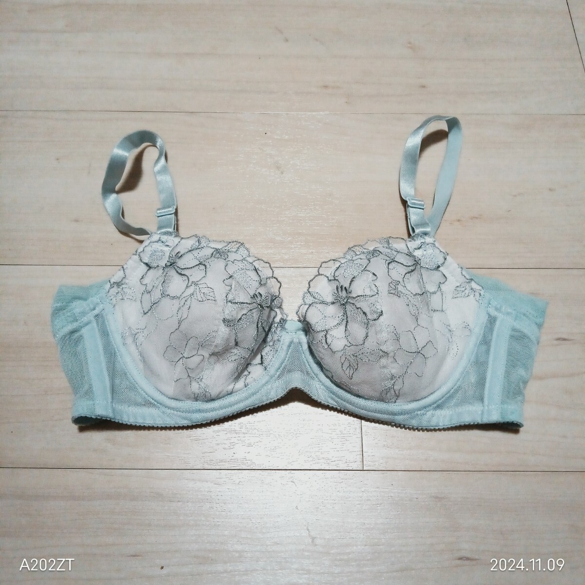 Yahoo!オークション - Wing ブラC75 匿名配送