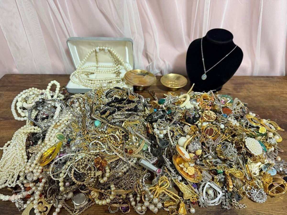 Yahoo!オークション - アクセサリー イミテーション 約6.6kg k18ネック...