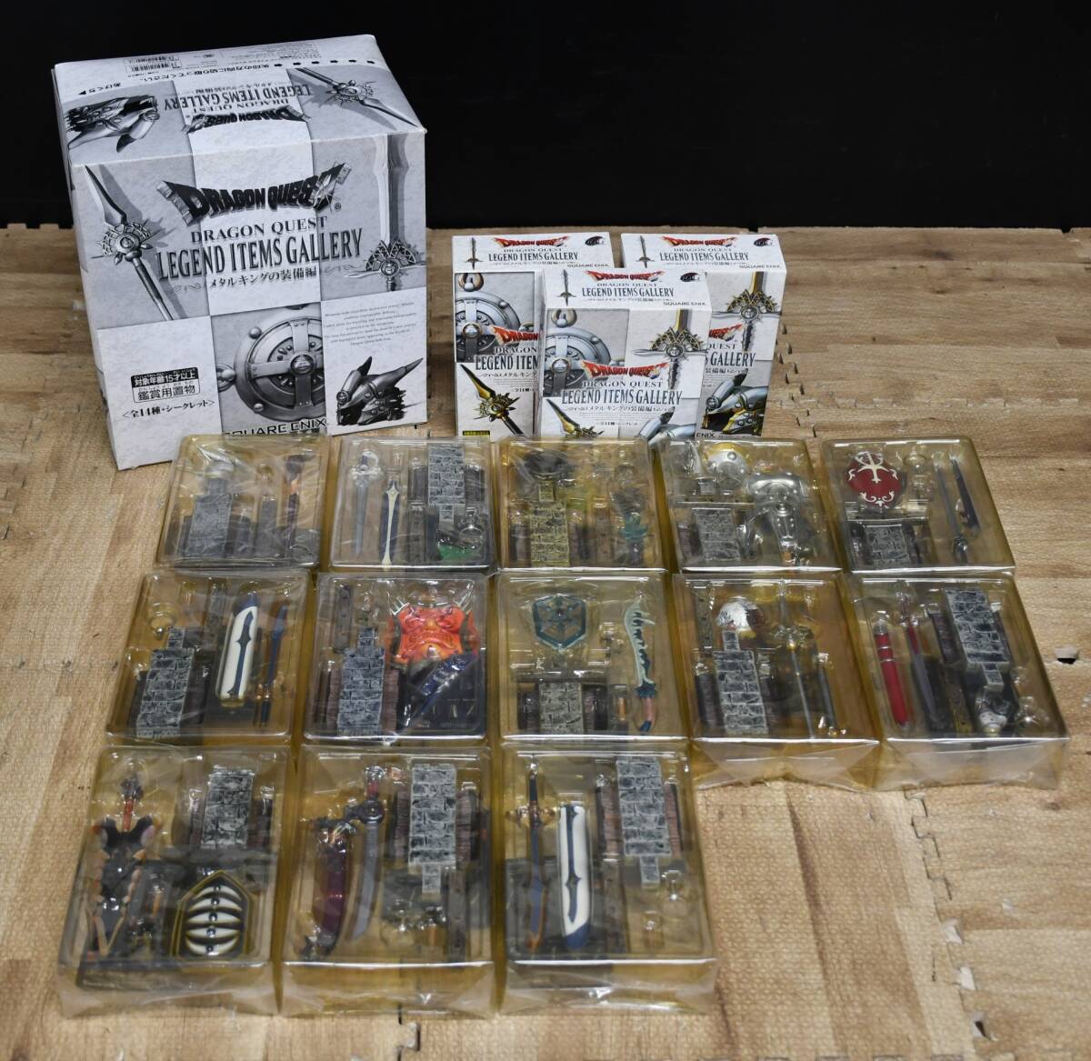 FY11-70 品 DRAGON QUEST ドラゴンクエスト メタルキングの装備編 13点まとめ LEGEND ITEMS GALLERY 武器フィギュア 全14種 保管品(ドラゴンクエスト ...