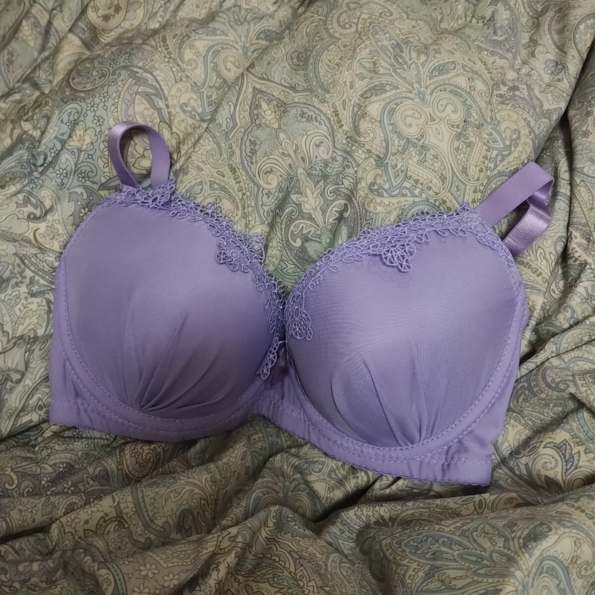 Yahoo!オークション - 紫色パープルリボン付き花柄ブラジャーF65