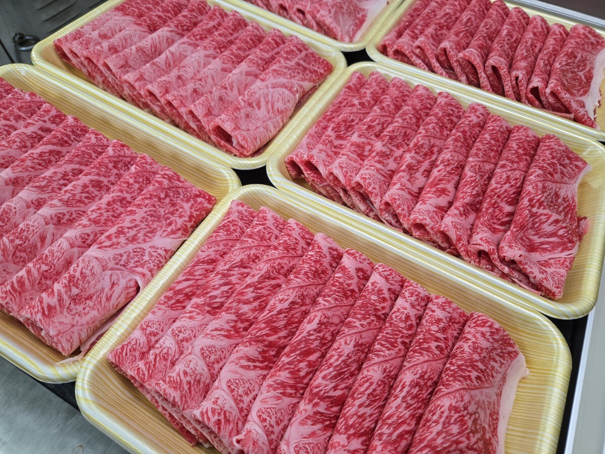 Yahoo!オークション - 埼玉A5武州和牛 特選肩肉(しゃぶ) 3.3kg(21)