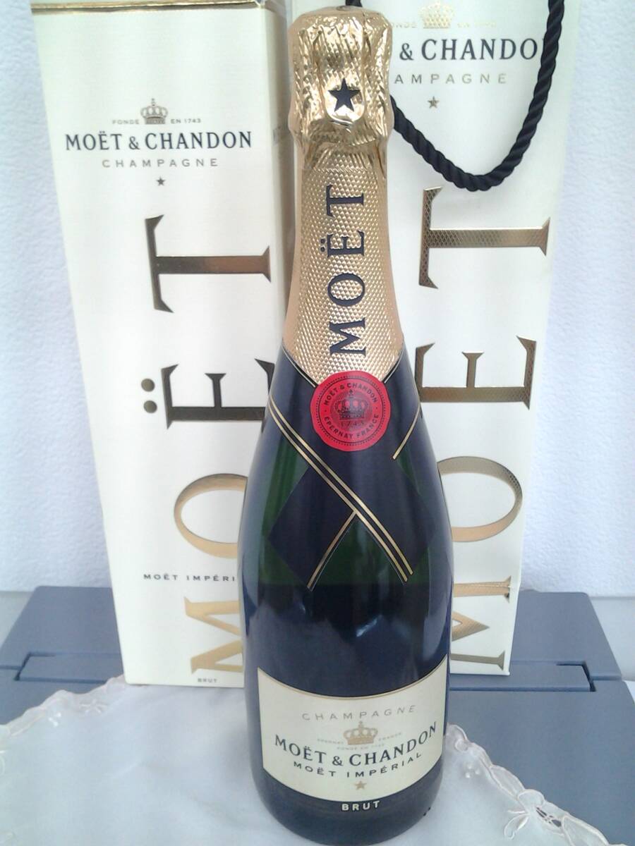 Yahoo!オークション - モエエシャンドン ブリュット MOET＆CHANDON 12...