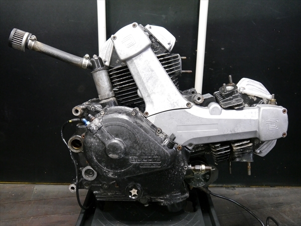 Yahoo!オークション - R63231 DUCATI 400F3 F1仕様パワーハウス カスタ...