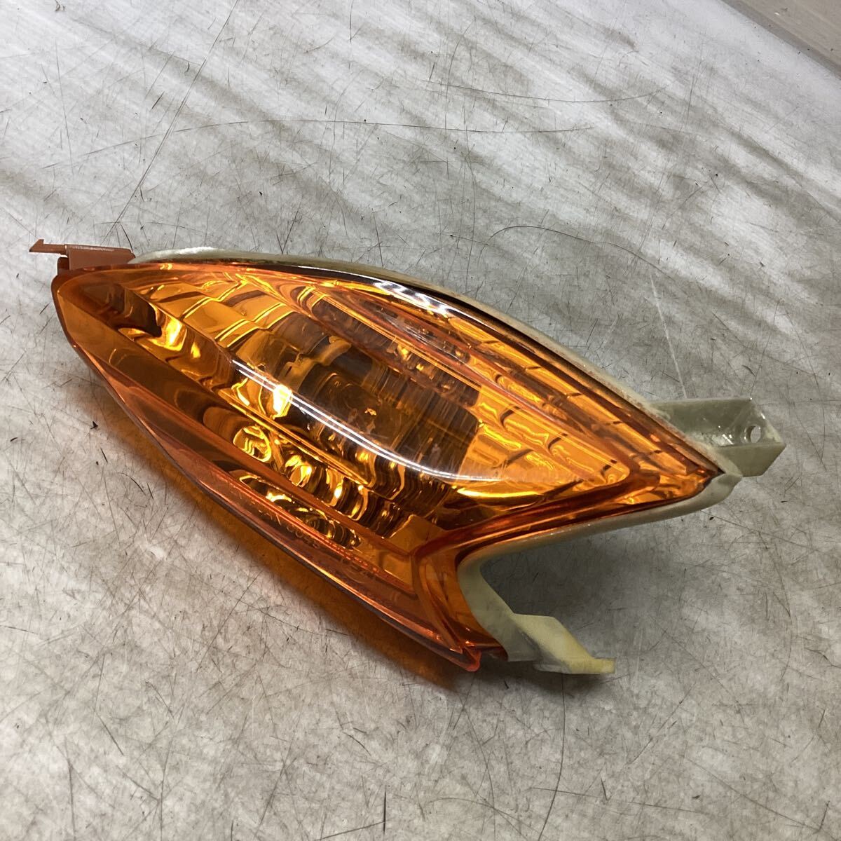 Yahoo!オークション - C54-9 ヤマハ シグナスX SE12J フロントウィンカ...