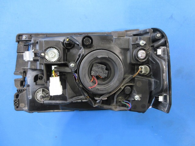 Yahoo!オークション - 三菱 ミニキャブ U61V 右・ヘッドランプAy P57...