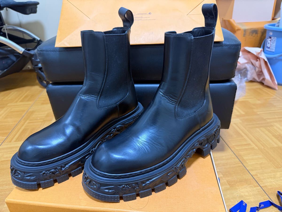 国内正規品】【新品未使用】ルイヴィトンバロックラインブーツ 国内正規品】【新品未使用】ルイヴィトンバロックラインブーツ