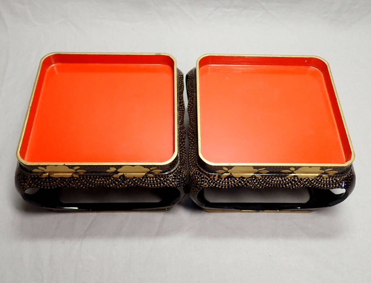 Yahoo!オークション - 戦前【時代雛道具 掛盤膳・三寶 牡丹唐草金蒔絵 ...