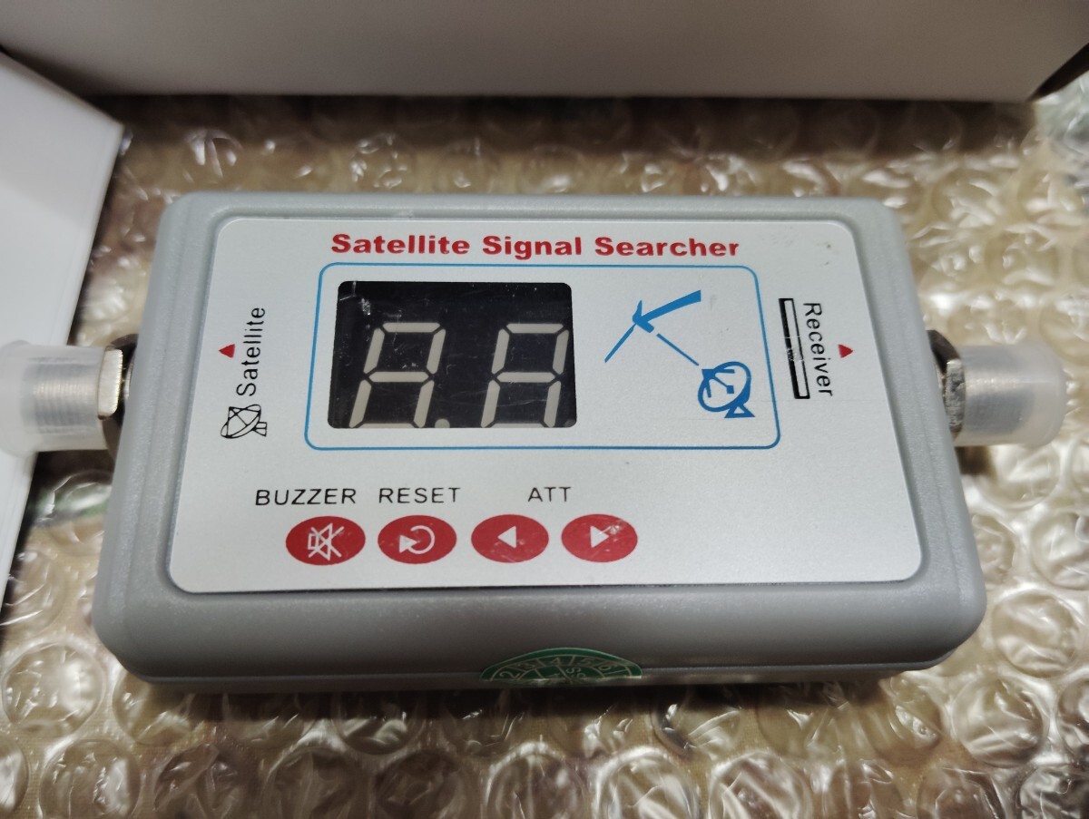 Yahoo!オークション - Satellite Signal Searcher SF-95DL 衛星ファイ...
