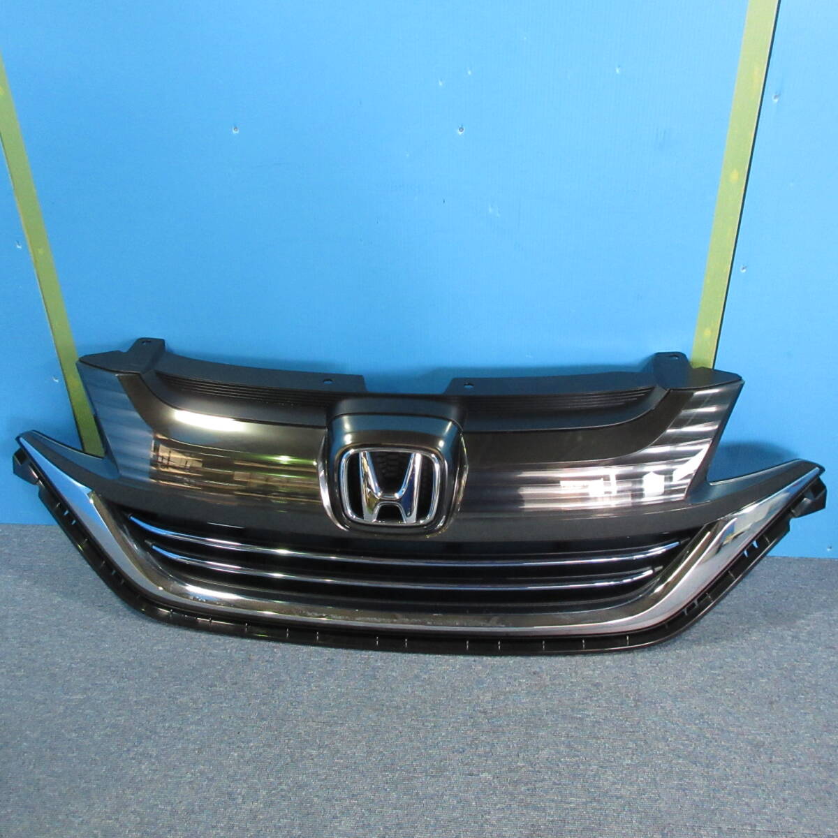 Yahoo!オークション - X HONDA フリード GB5 GB6 GB7 GB8 グリル ラジ...