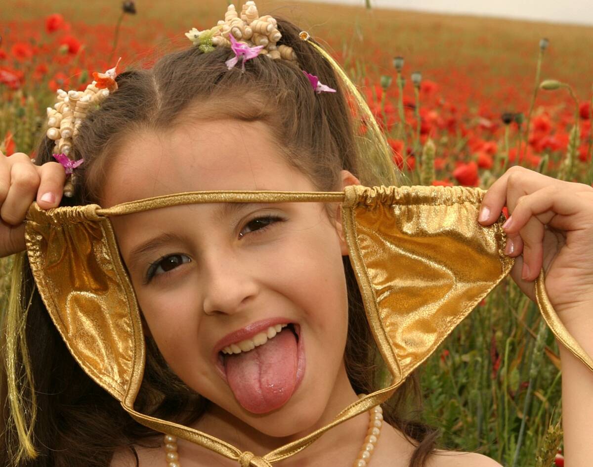 Yahoo!オークション - 海外ドキュメンタリー ⑦ L Island Pic 9700