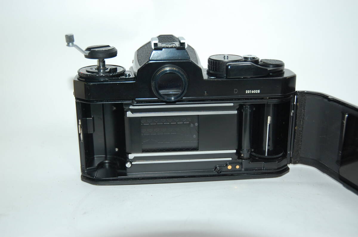 Yahoo!オークション - ニコンFE2 ボデー 黑 B64