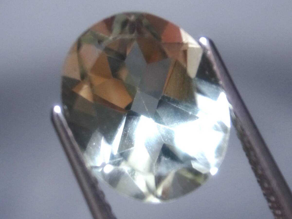 Yahoo!オークション - 3.61ct b 新品・天然グリーンアメシスト ブラジ...