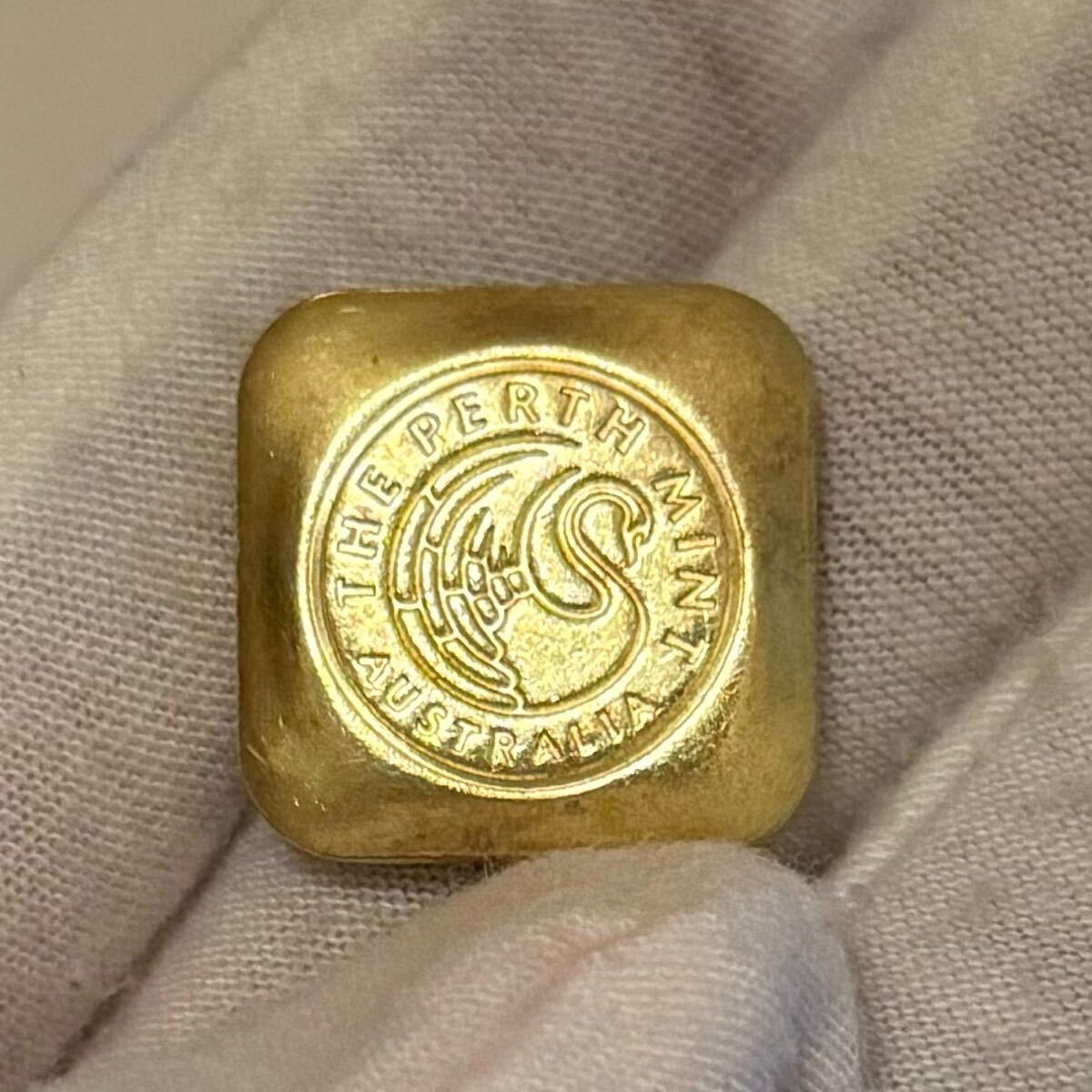 Yahoo!オークション - 古銭 オーストラリア記念硬貨 約11.43g 四角金貨...