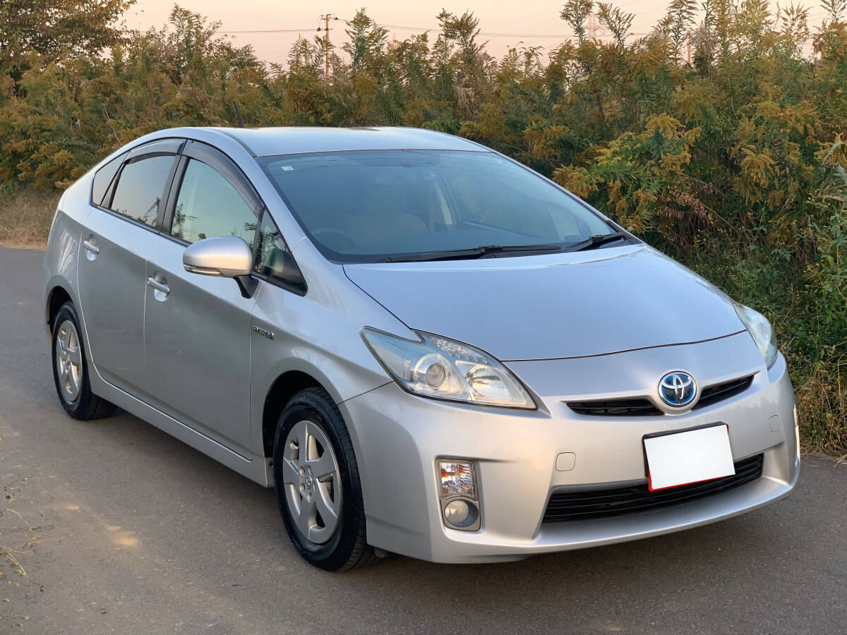 Yahoo!オークション - トヨタ プリウス SグレードZVW30 平成22年車 52 ...
