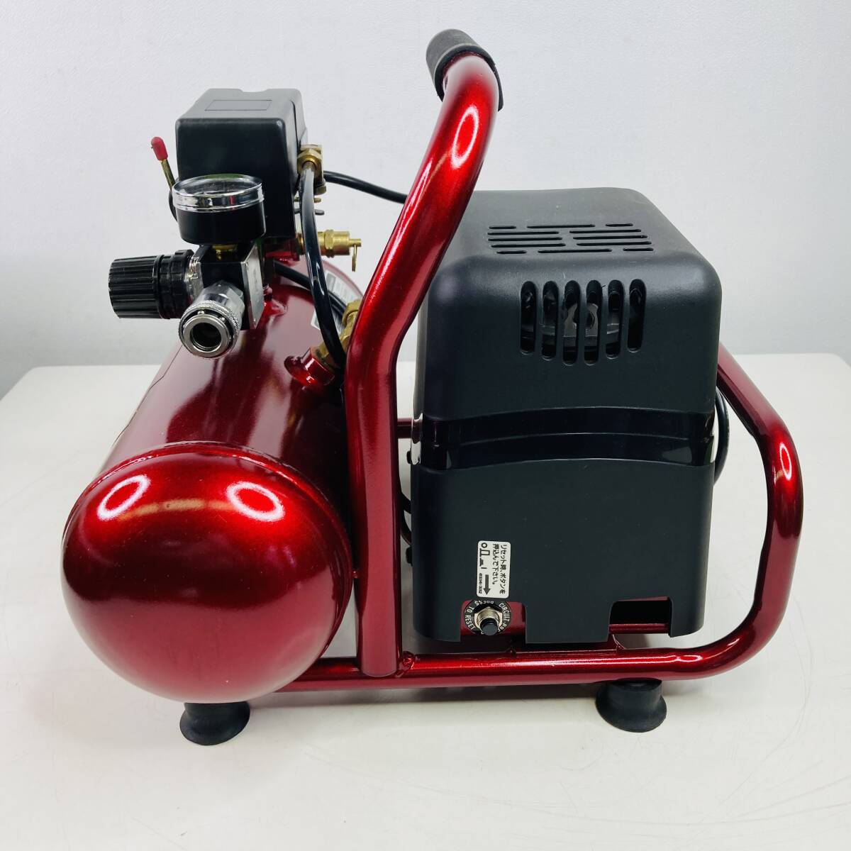 Yahoo!オークション - 【極美品】 オイルレスエアコンプレッサー PUMA ...