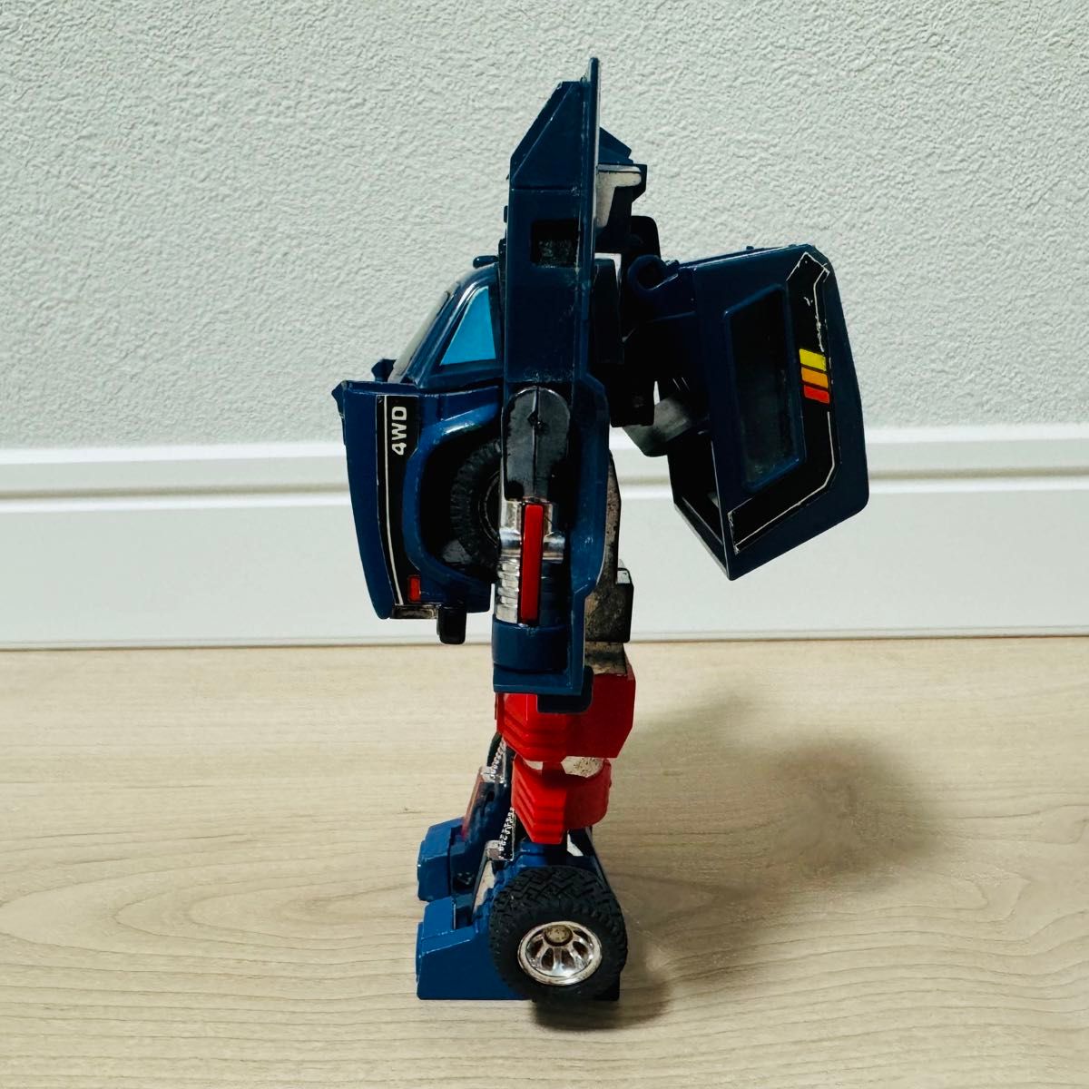 旧タカラ ダイアクロン カーロボット 4WD ハイラックス ブルー 旧タカラ ダイアクロン カーロボット 4WD ハイラックス ブルー