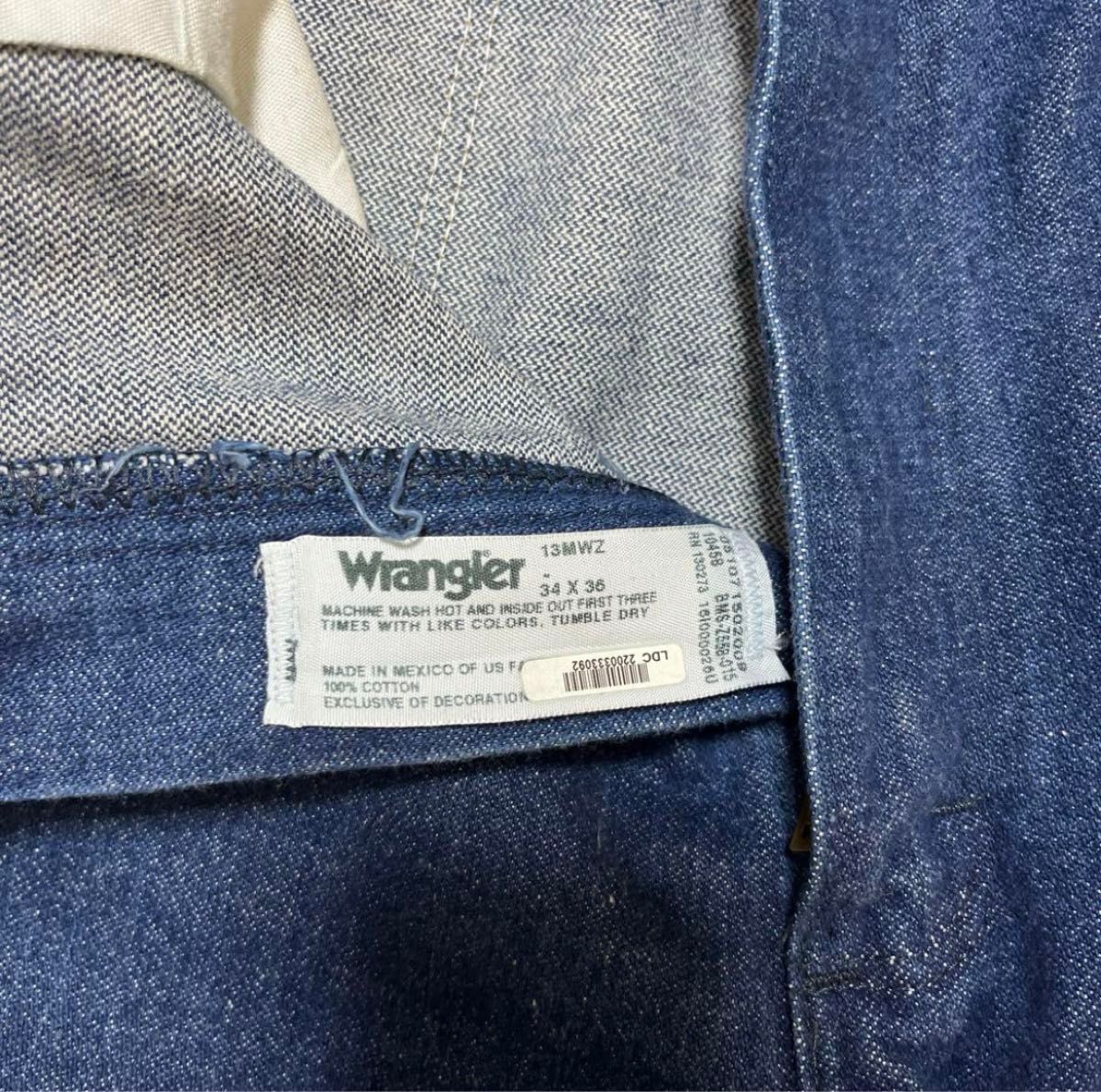 00s Wrangler ラングラー 13MWZ ストレートデニム 濃紺 美品 00s Wrangler ラングラー 13MWZ ストレートデニム 濃紺 美品