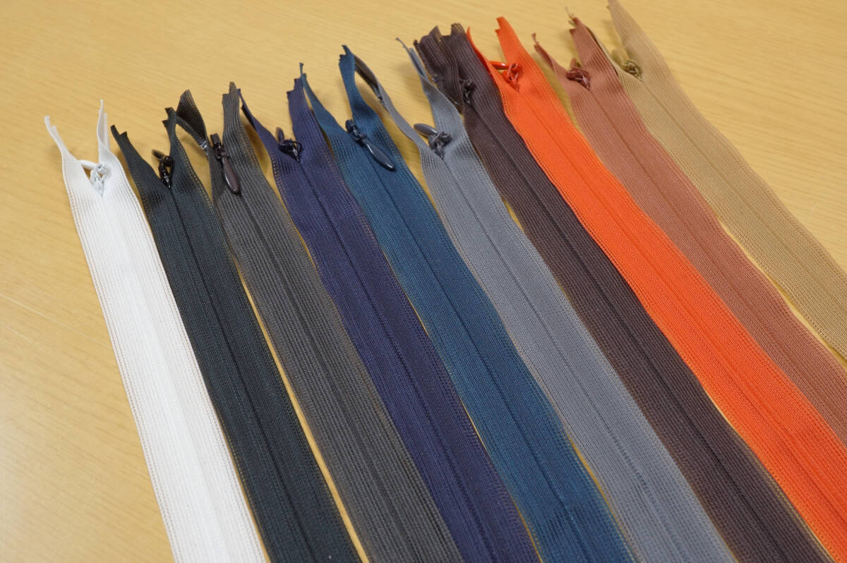 Yahoo!オークション - 新品YKKコンシールファスナー 22cm程度 20...