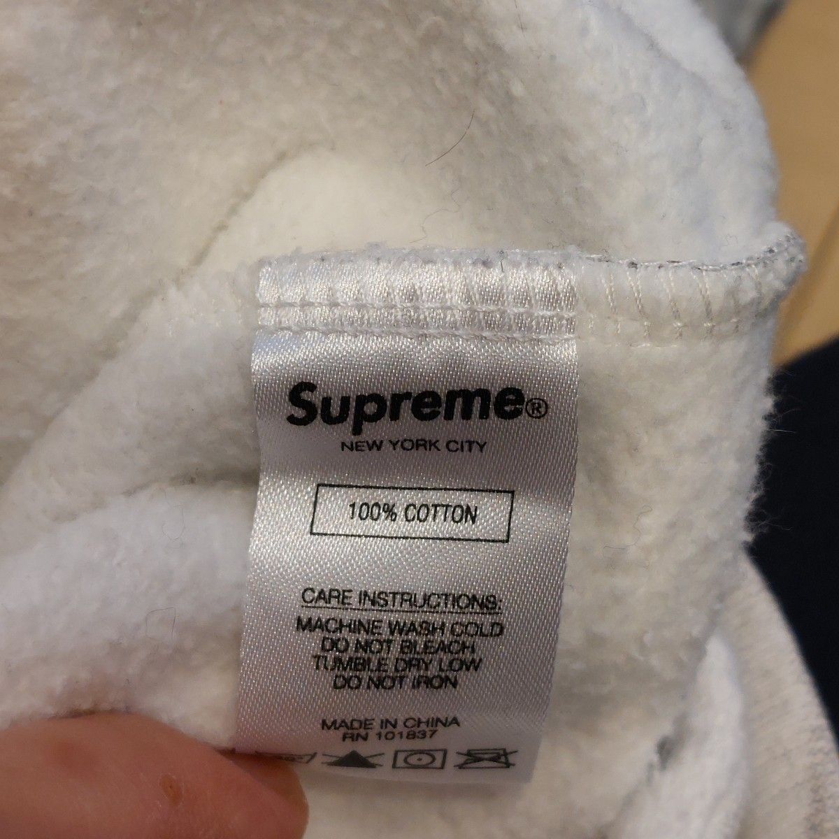早い者勝ち希少レア》Supreme パーカー キリスト マリア|Yahoo 早い者勝ち希少レア》Supreme パーカー キリスト マリア|Yahoo