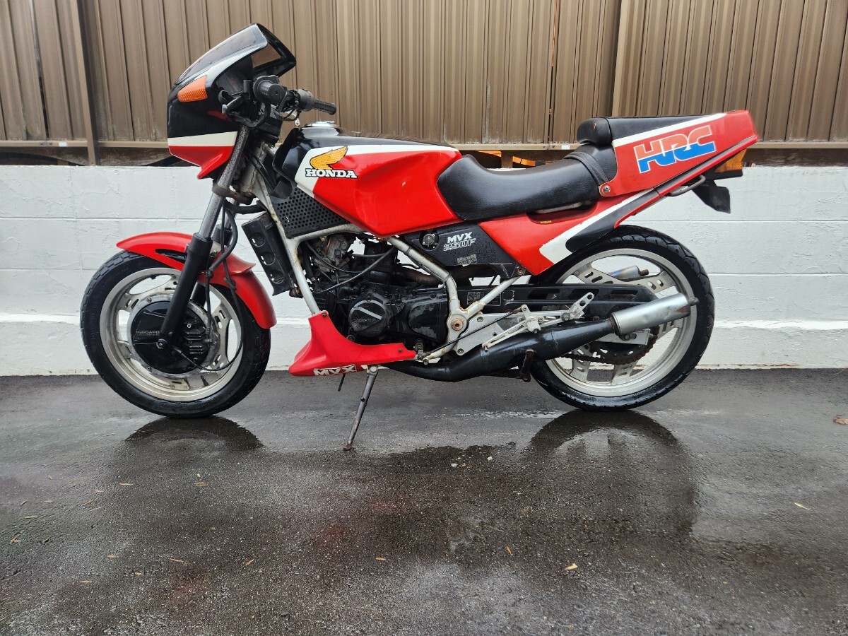 Yahoo!オークション - ホンダ MVX250F 実働 MC09 2スト 3気筒 鍵付き ...