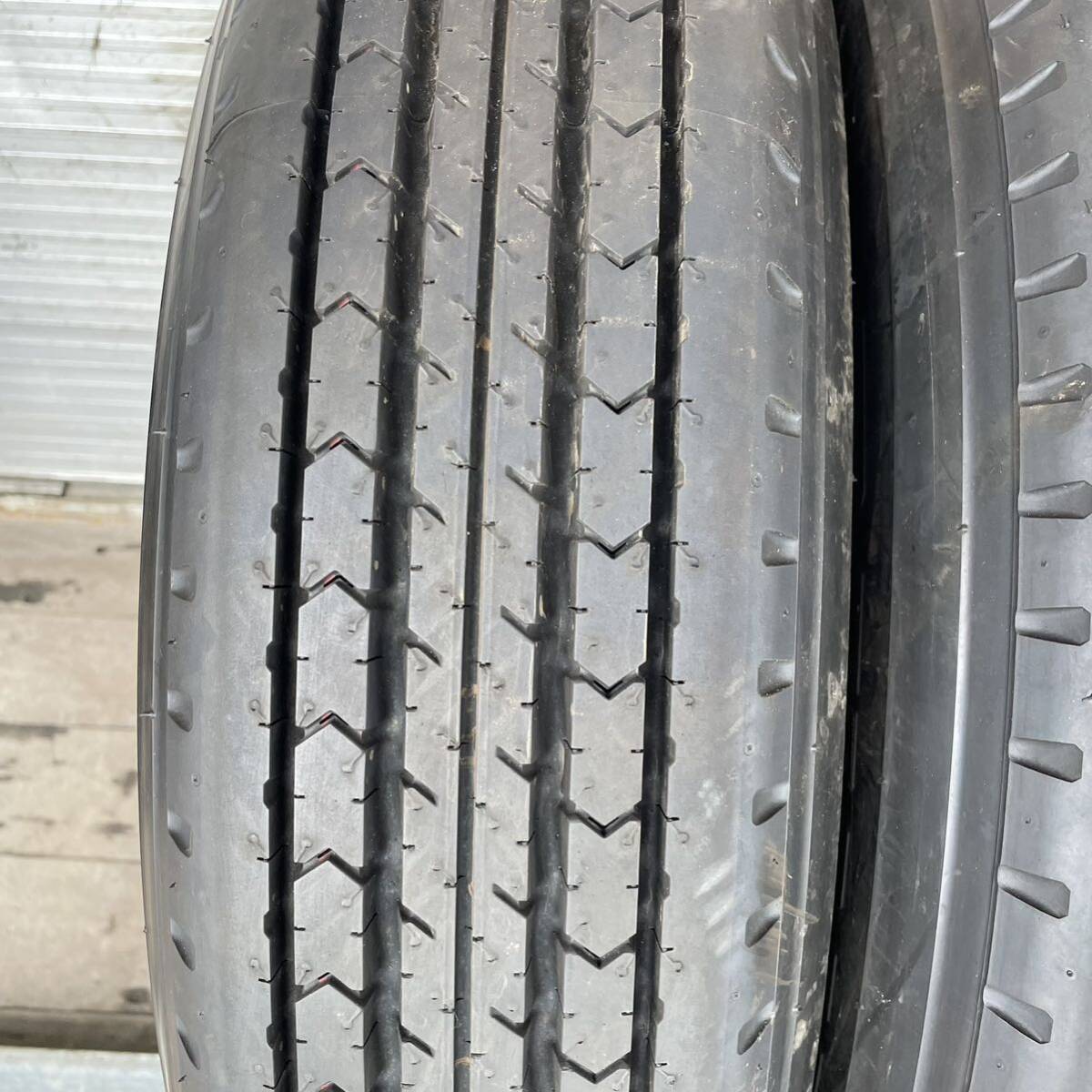 Yahoo!オークション - 未使用 225/80R17.5 123/122L ダンロップ SP110 ...