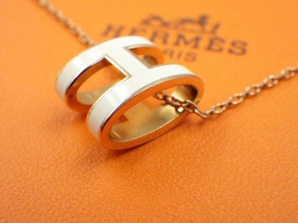 Yahoo!オークション - 23800Ce HERMES エルメス ポップアッシュ Hロゴ ...