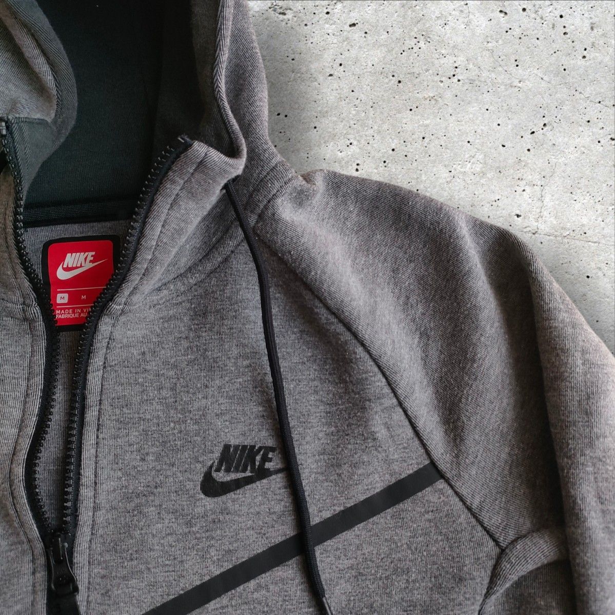 NIKE テックフリース ダブルジップ パーカー ナイキ ジップ NIKE テックフリース ダブルジップ パーカー ナイキ ジップ