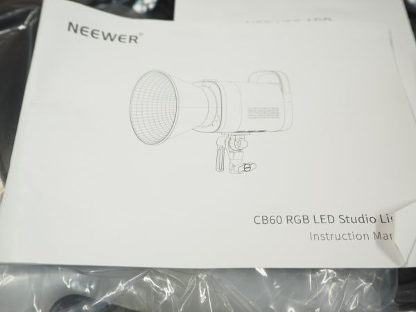 Yahoo!オークション - NEEWER CB60 RGB LEDビデオライト