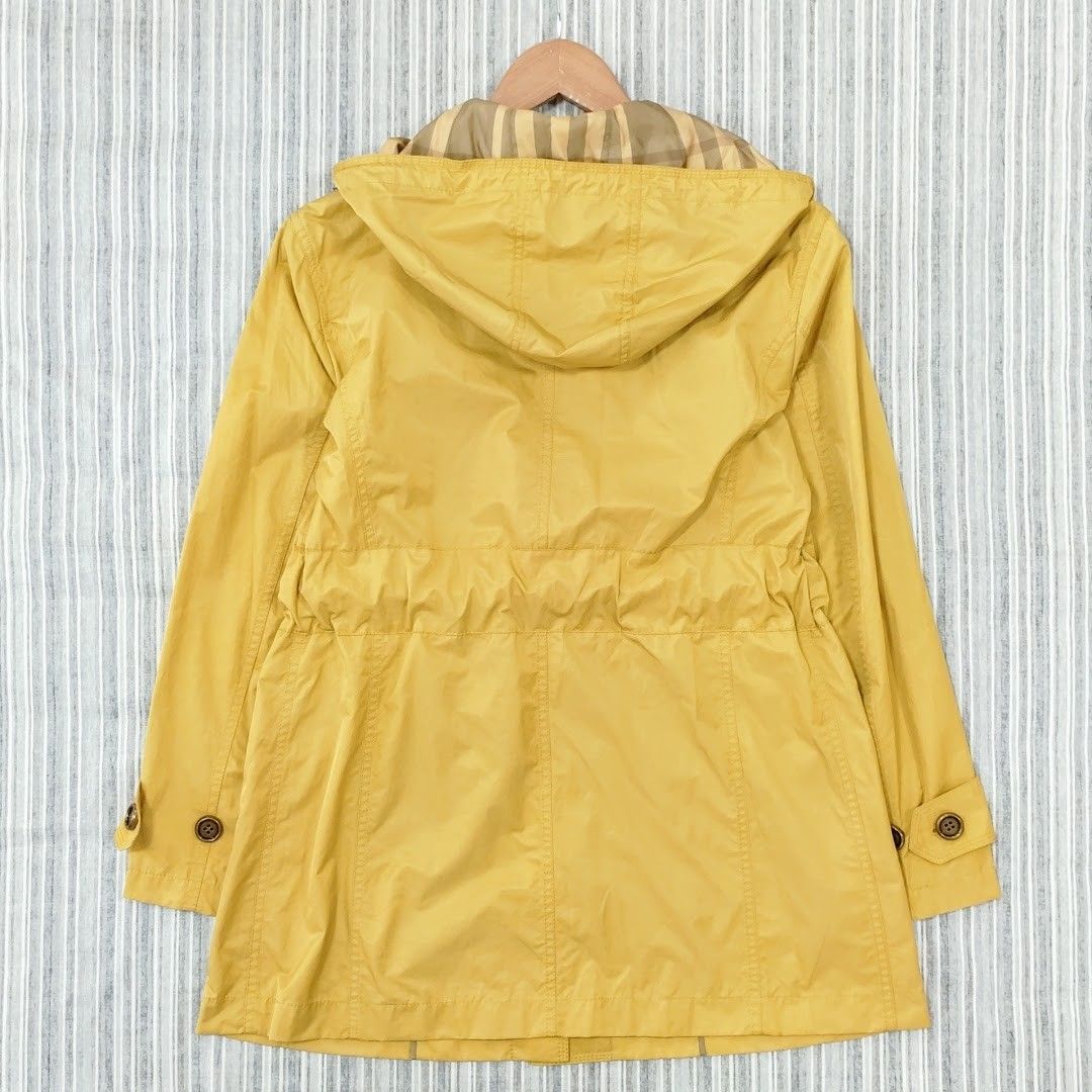 極美品 バーバリー フルジップ コート ナイロン ベルト付き 38/M 極美品 バーバリー フルジップ コート ナイロン ベルト付き 38/M