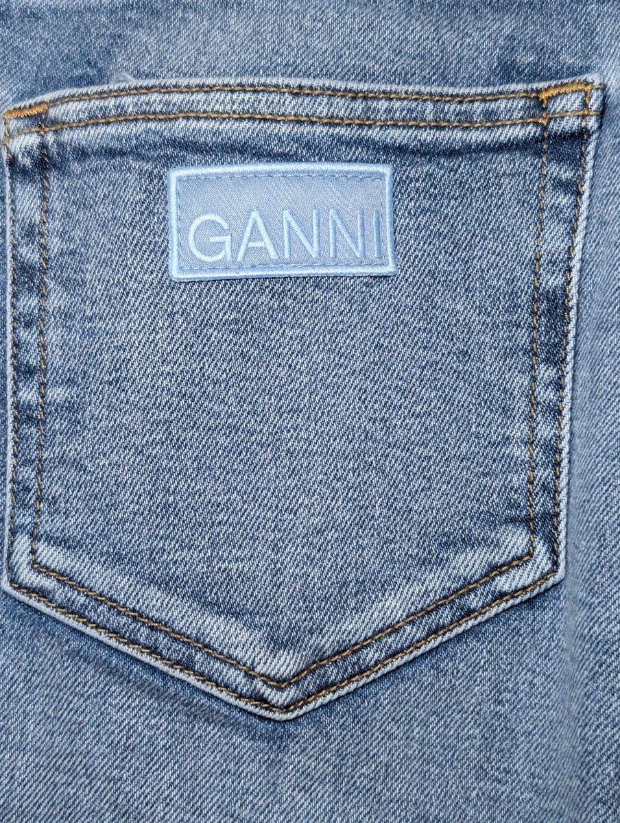 GANNI ワイドフレアデニム ガニー バックロゴ 25 新品未使用 GANNI ワイドフレアデニム ガニー バックロゴ 25 新品未使用