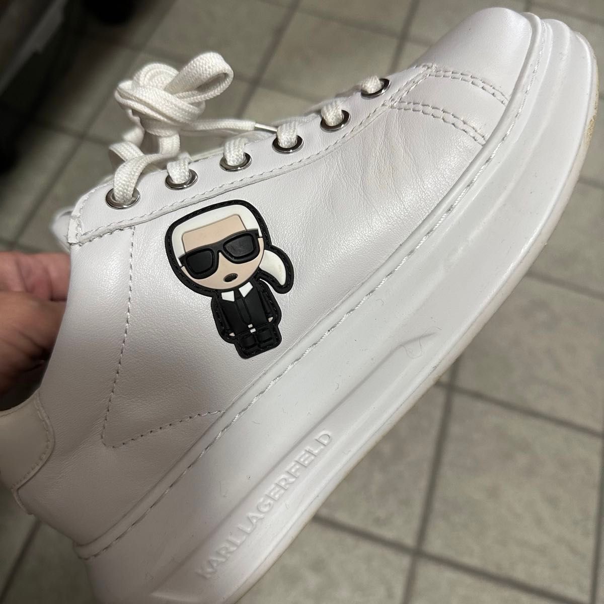 KARL LAGERFELD レディース スニーカー ホワイト ホワイト系 KARL LAGERFELD レディース スニーカー ホワイト ホワイト系