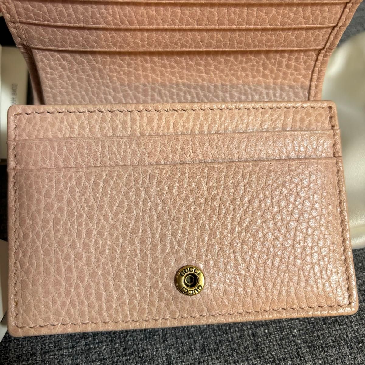 GUCCI バタフライ 二つ折り財布 ピンク グッチ蝶々 財布|Yahoo GUCCI バタフライ 二つ折り財布 ピンク グッチ蝶々 財布|Yahoo