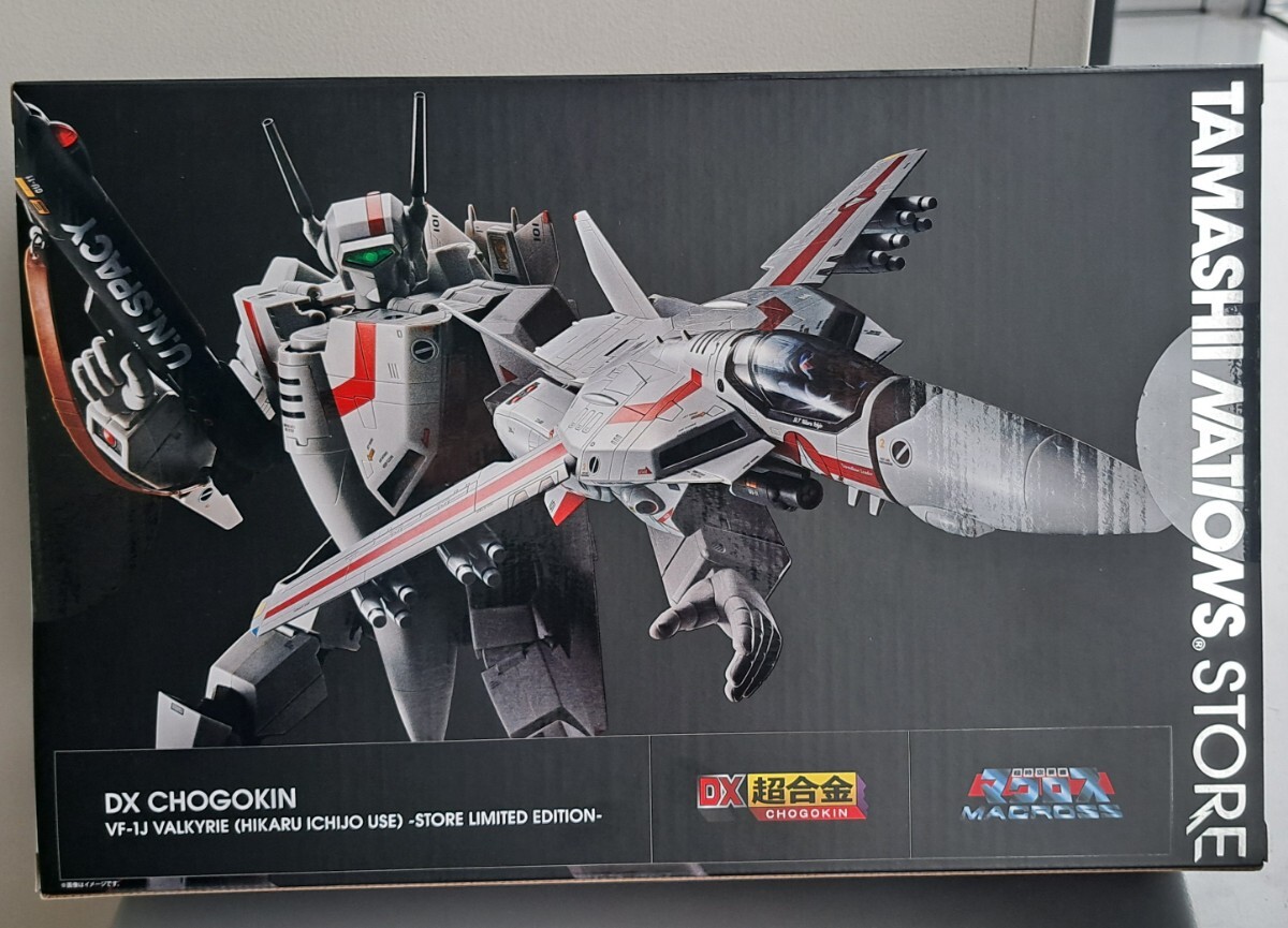 Yahoo!オークション - 【未開封新品】 DX超合金 VF-1J バルキリー