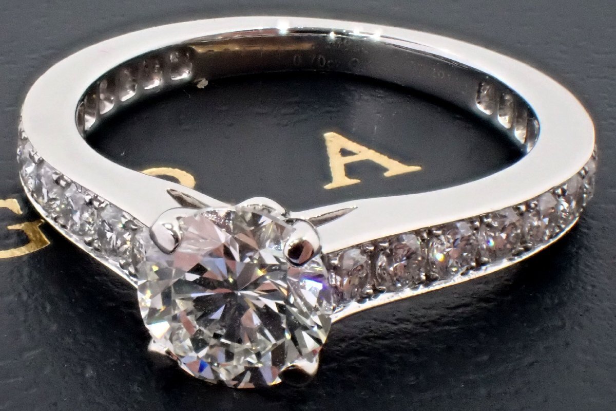 定価120万↑磨き済 美品 GRAFF グラフ 0.7ct VS1 フレーム 定価120万↑磨き済 美品 GRAFF グラフ 0.7ct VS1 フレーム