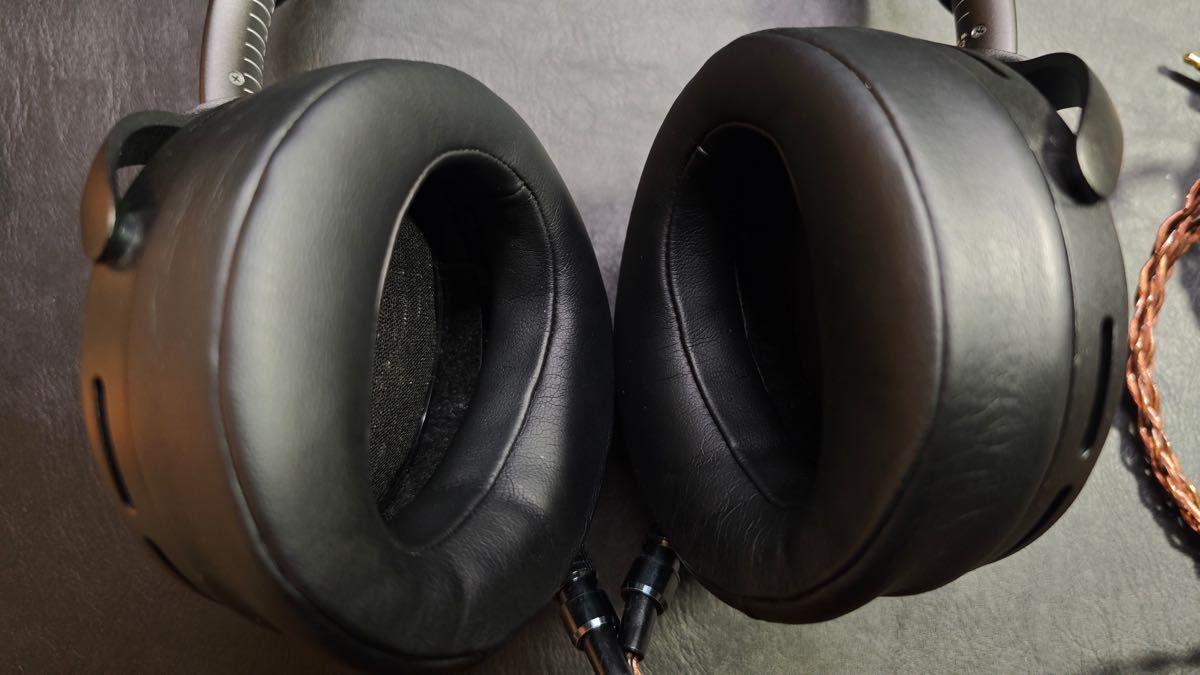 美品・おまけ2万相当】SONY MDR-Z7M2 フラッグシップ有線 美品・おまけ2万相当】SONY MDR-Z7M2 フラッグシップ有線