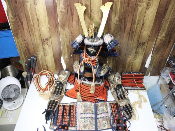 S3734 140p 鎧兜 甲冑 鎧 兜 武具 防具 骨董(甲冑（兜、鎧）)｜売買されたオークション情報、yahooの商品情報をアーカイブ公開 - オークファン（aucfan.com）