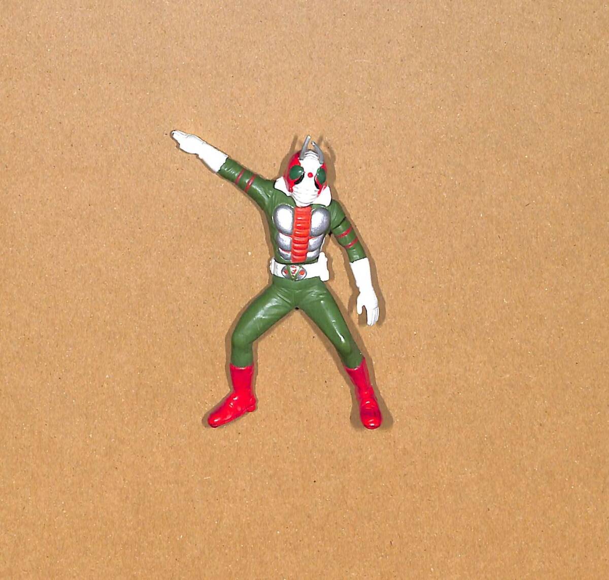 Yahoo!オークション - 仮面ライダーV3 バンダイ HGガシャポン 昭和...