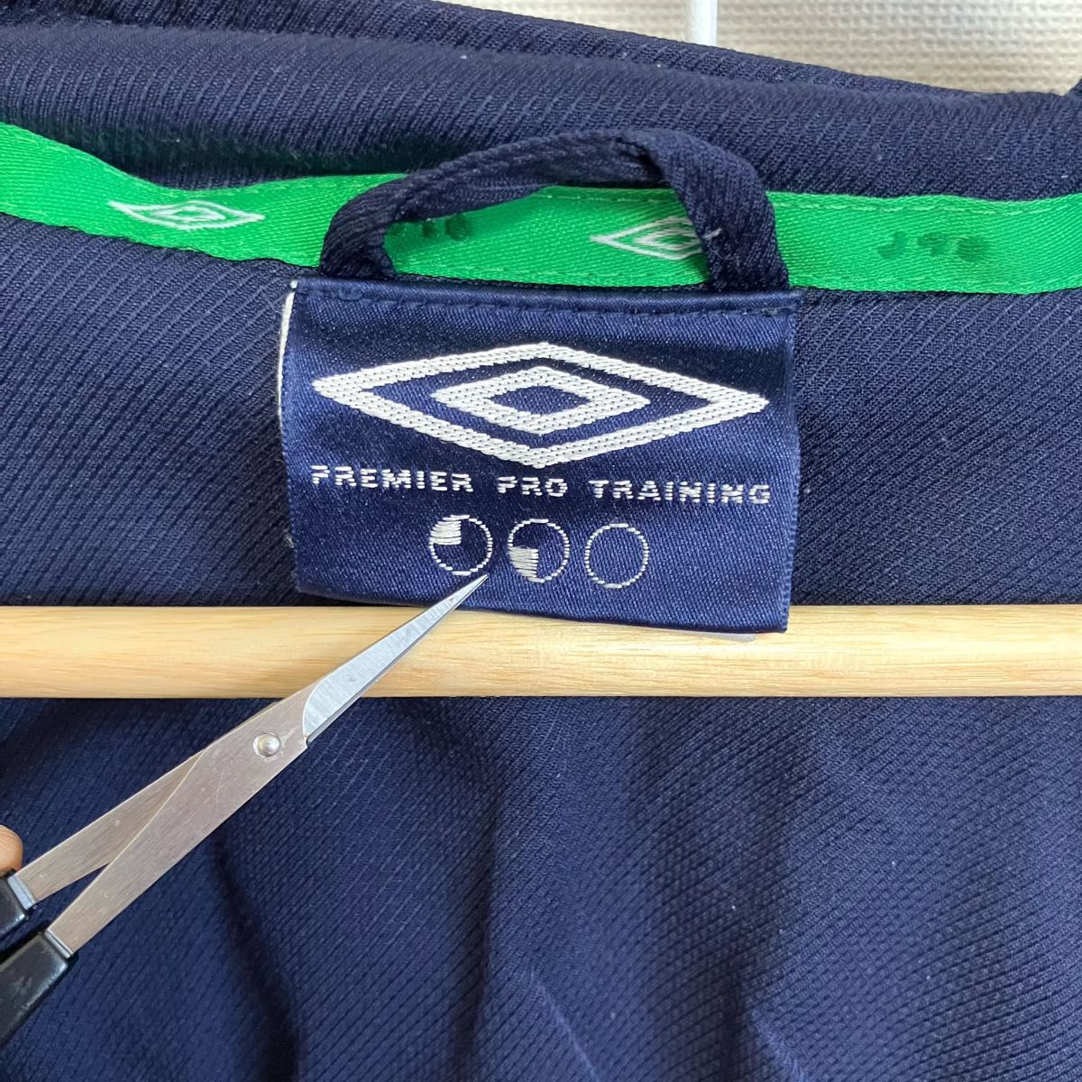 UMBRO アンブロ サッカー アイルランド代表 ナイロンジャケット UMBRO アンブロ サッカー アイルランド代表 ナイロンジャケット