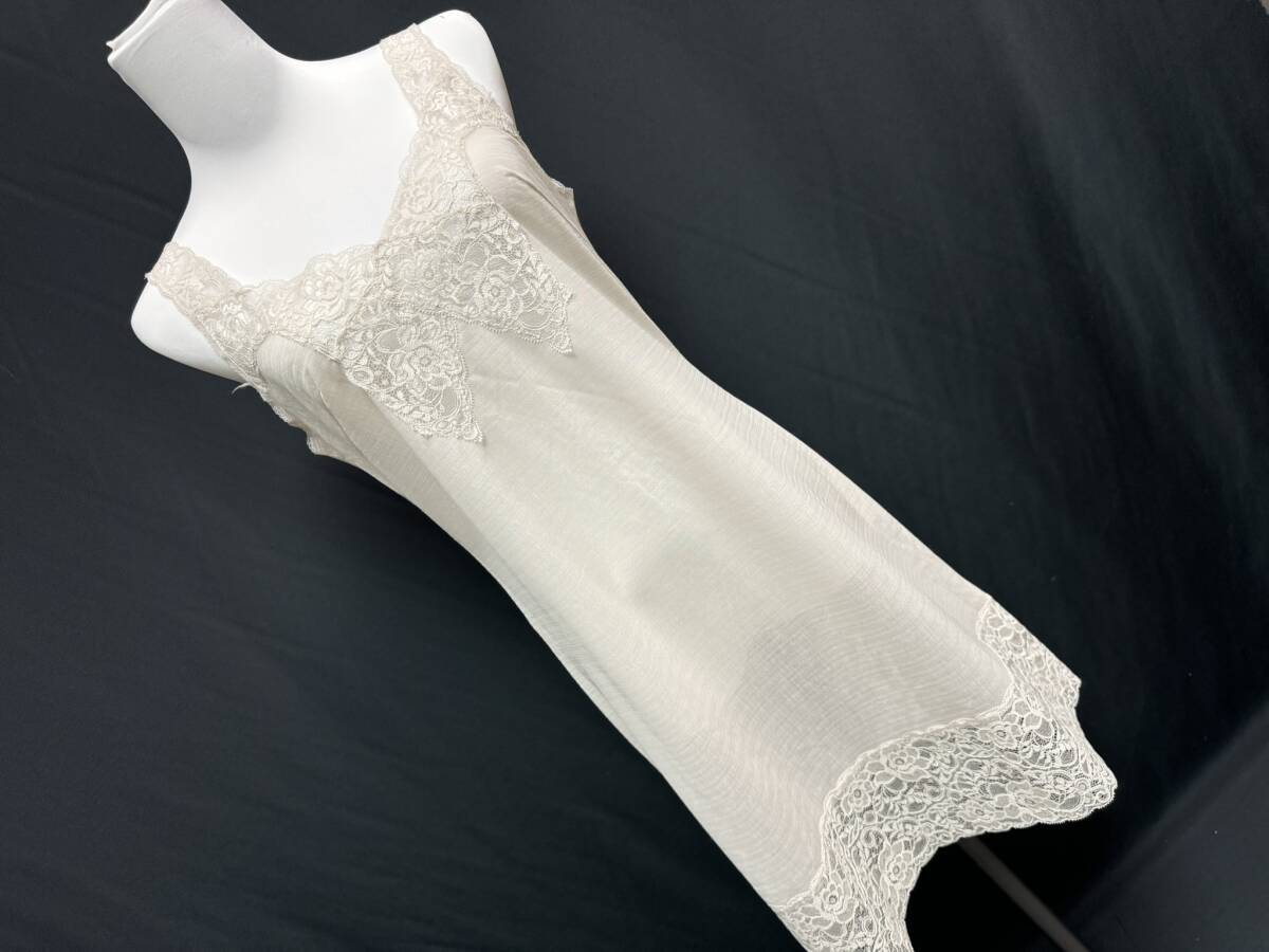 Yahoo!オークション - 7341 B90 スリップ LECIEN ルシアン 胸元レース