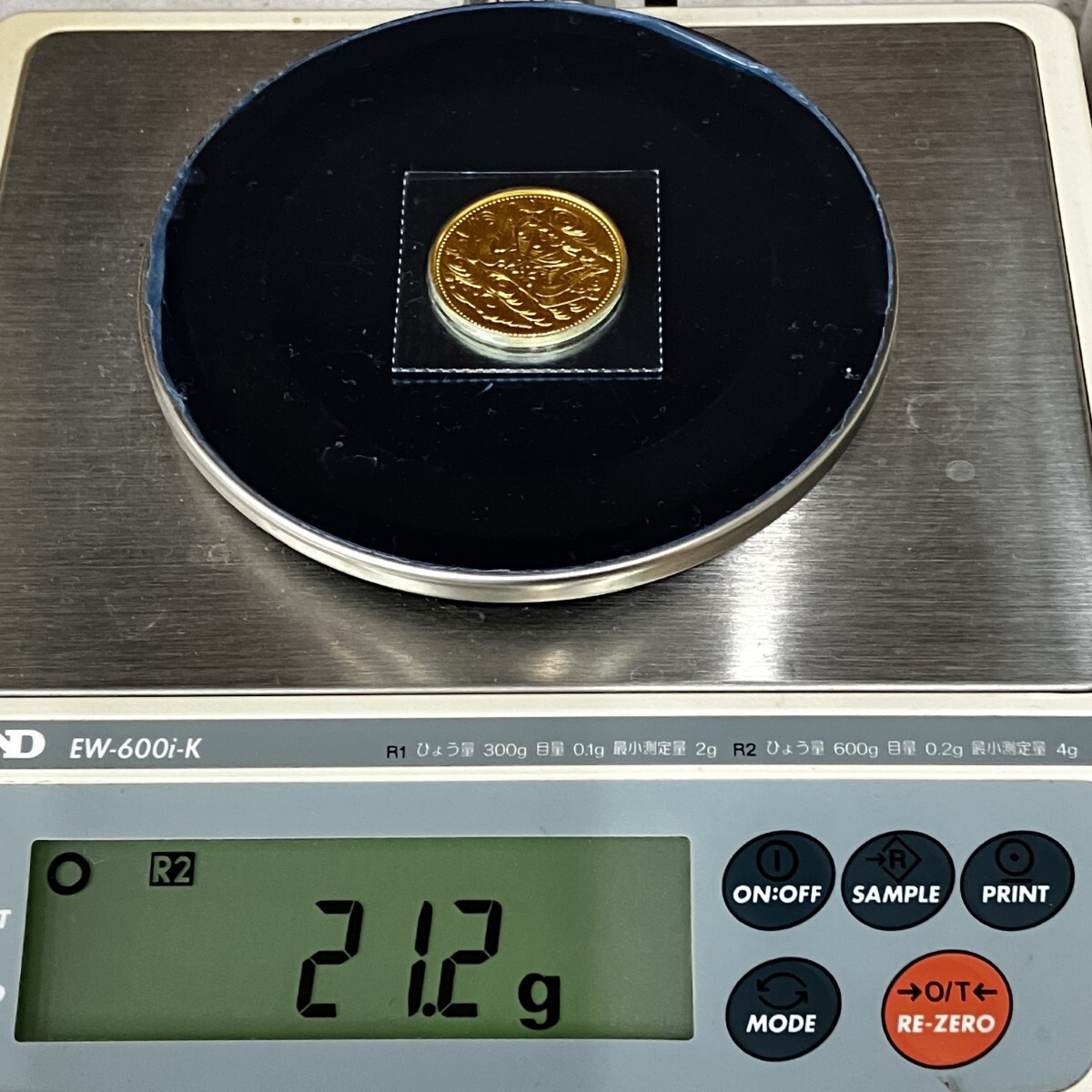 Yahoo!オークション - 金貨 天皇陛下御在位60年記念10万円金貨 昭和61...