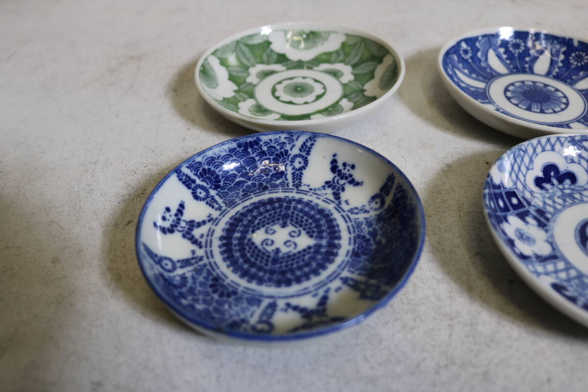 Yahoo!オークション - b249.アンティーク レトロ 古い小皿図違い印判...