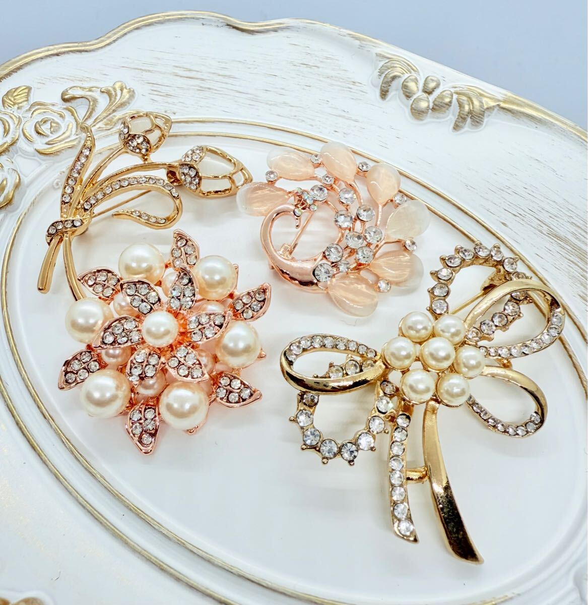 Yahoo!オークション - A044 ブローチ まとめ売り ラインストーン フェ...