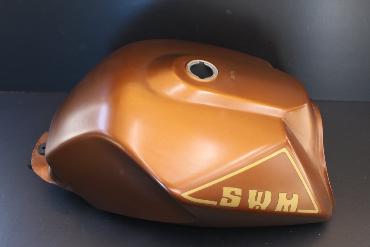 Yahoo!オークション - グランミラノ400 SWM 純正タンク 燃料ポンプ...