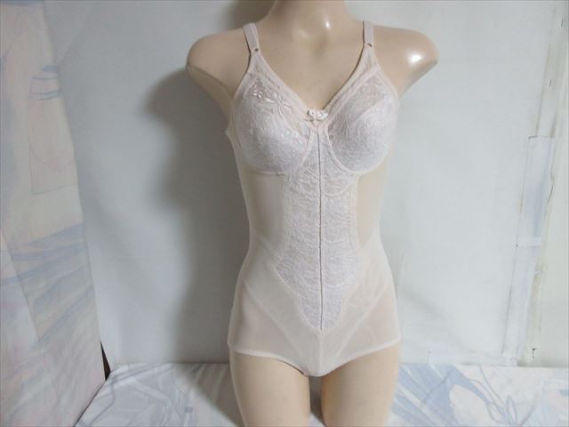 3289 ≪B80L≫ 未着用?ピッチリ 薄エロ可愛い ボディスーツ2-15(中古)のオークション落札情報