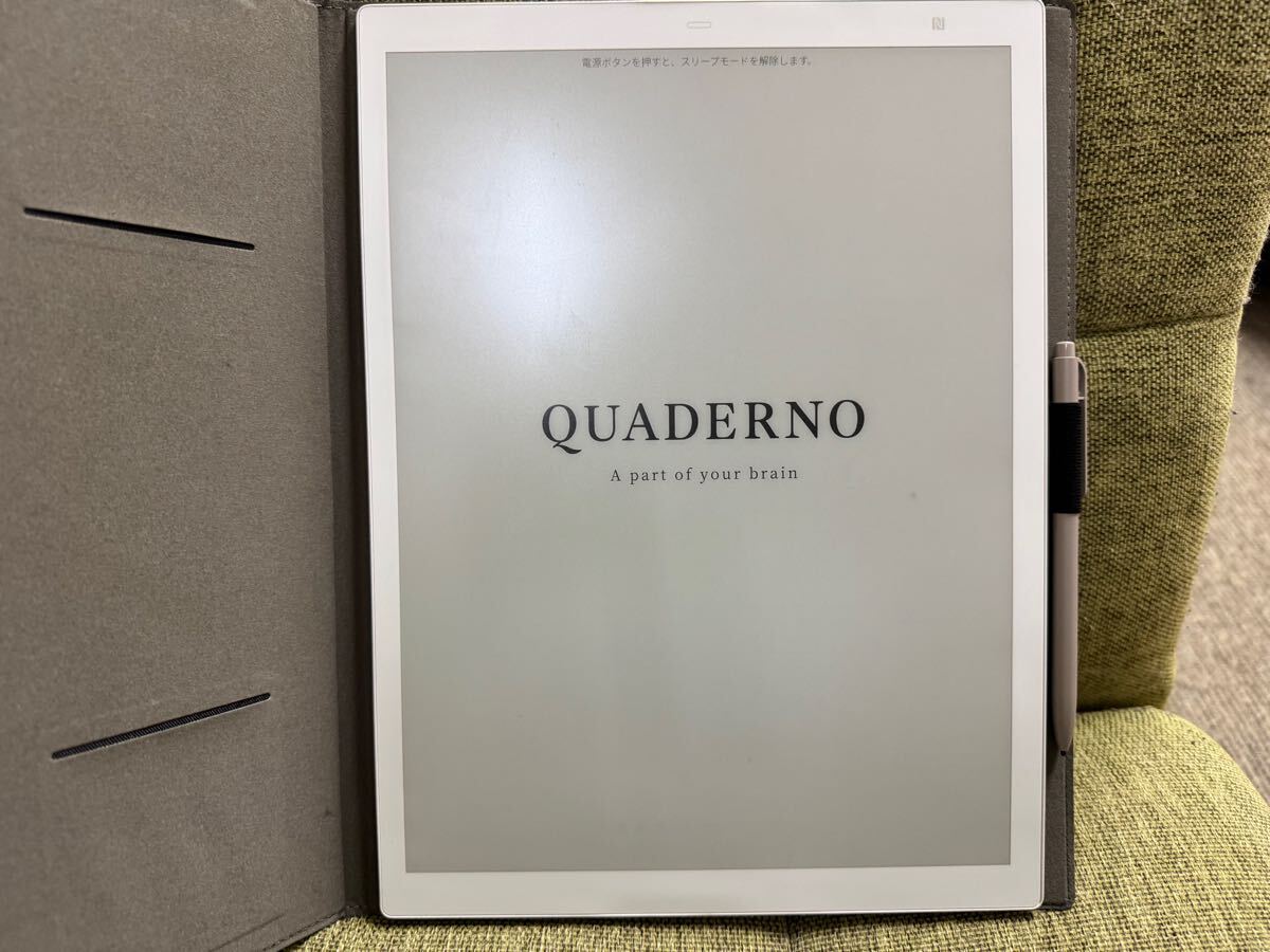 Yahoo!オークション - クアデルノ A4 カバー 社外ペン付き